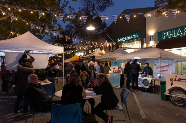 Seasonal farmers markets spring back throughout the Peninsula - Redwood ...