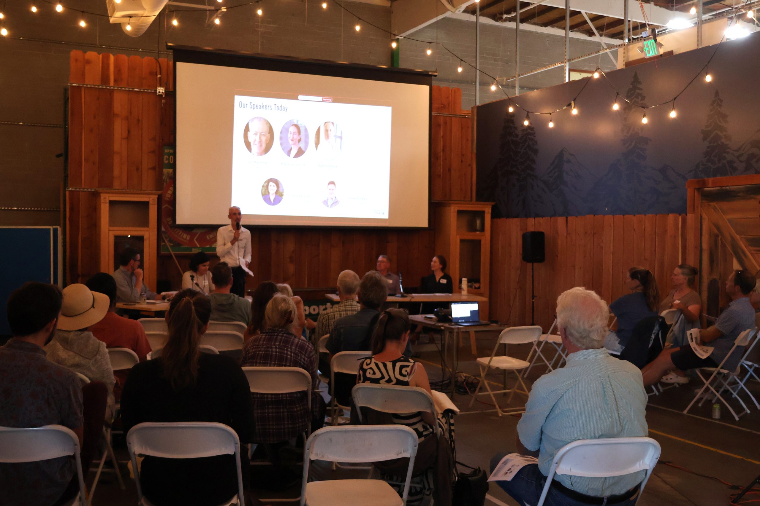 ‘Synergy’ central to city’s vision for revamping downtown - Redwood ...